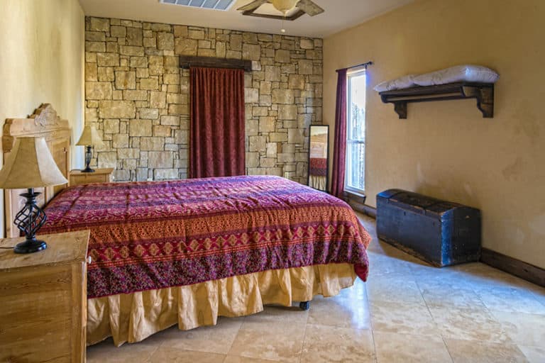 The Inn On The Rim – River Rim Resort